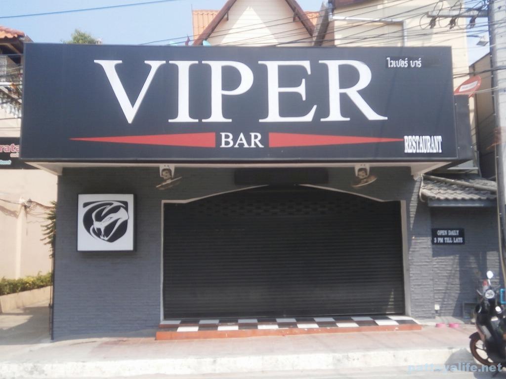 VIPER(バイパー)BARは、昼間から遊べるコヨーテクラブ＠プラタムナックヒル - パタヤ千夜一夜