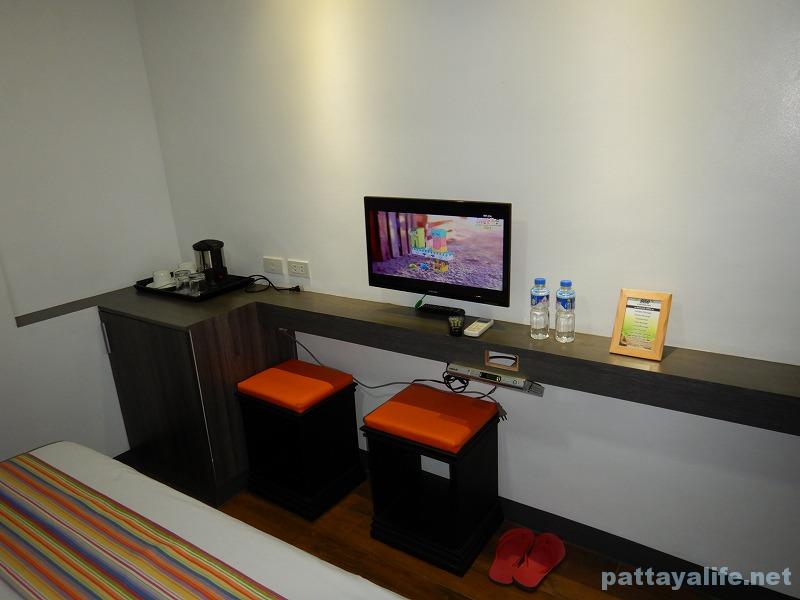 【アンヘレスのホテル】950 コンドテル (950 Condotel)宿泊レポート - パタヤ千夜一夜