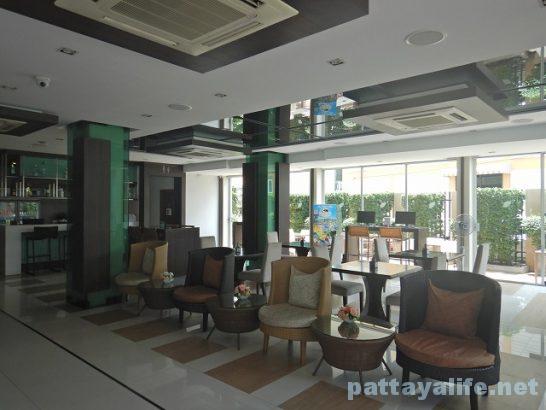 エイプリル スイーツ (April Suites Pattaya)宿泊レポート - パタヤ千夜一夜